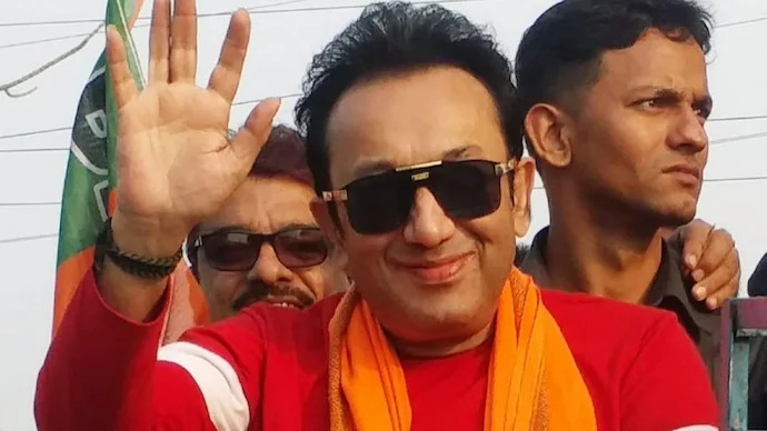 জয়ন্তীকে ফেলে চলে গেলেন হীরক, প্রয়াত অভিনেতা জয় ব্যানার্জি - Rplus